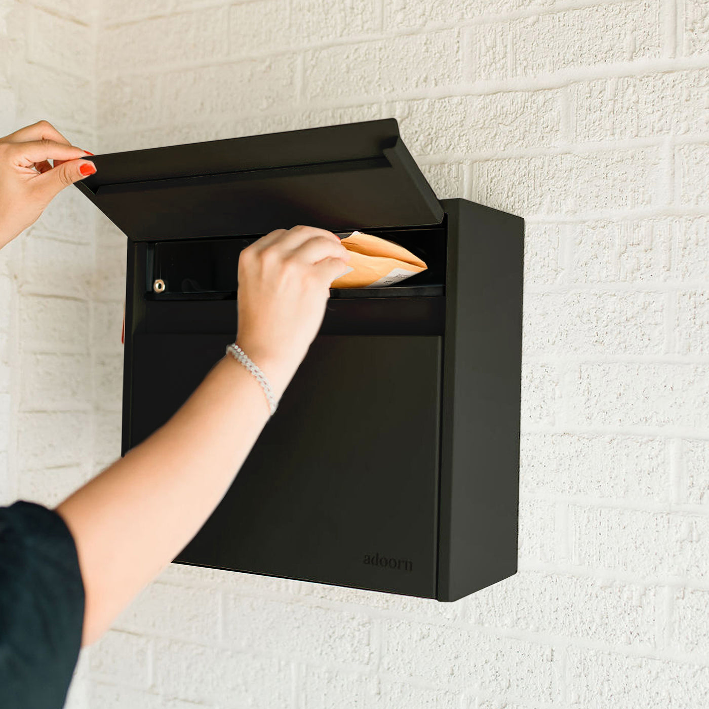 Small Locking Wall Mount Mailbox | Adoorn
