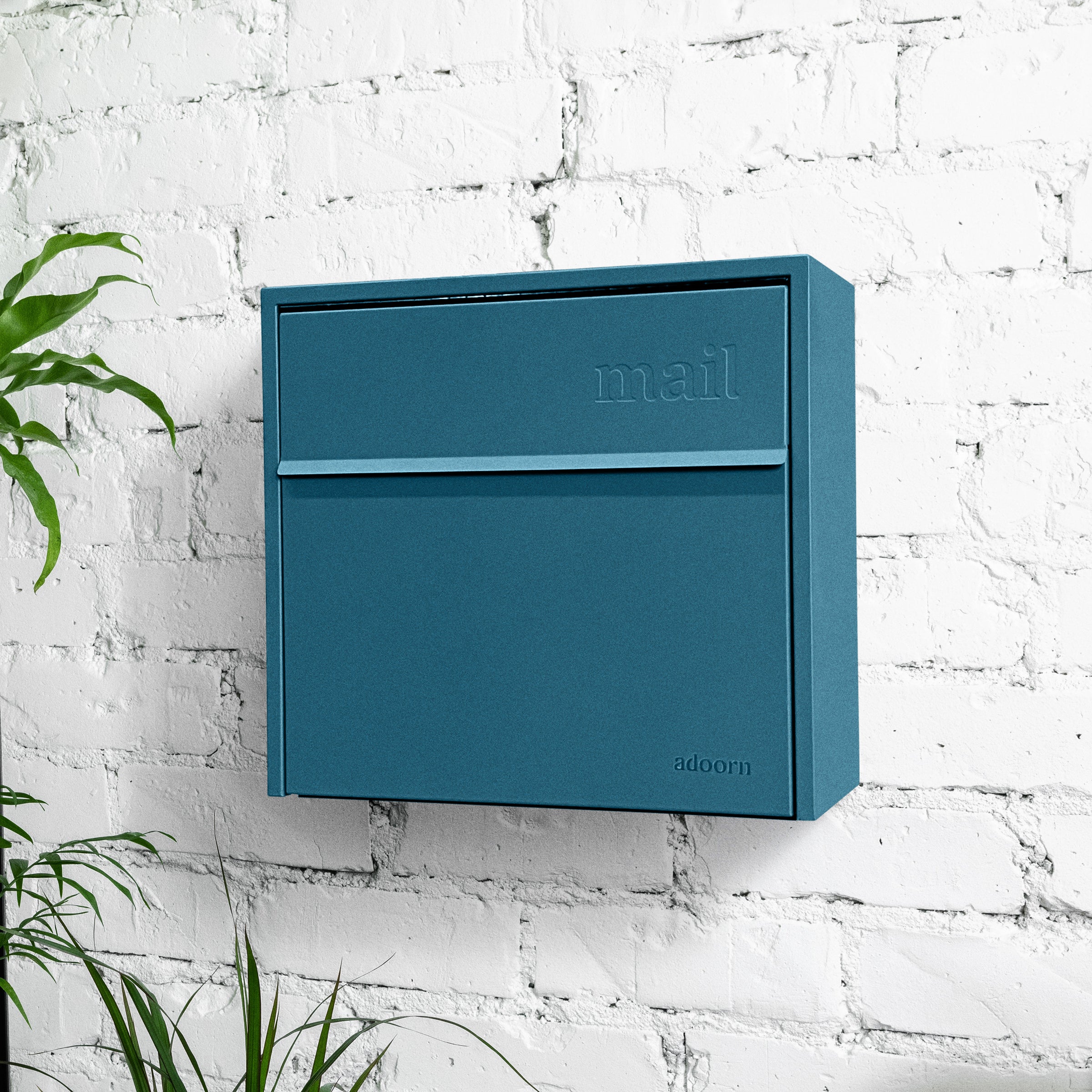 Wall Mount Mailbox | Small